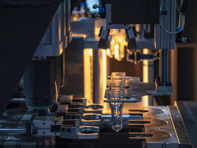 Plastic Molding - Huai'an Infrared Heating Technology